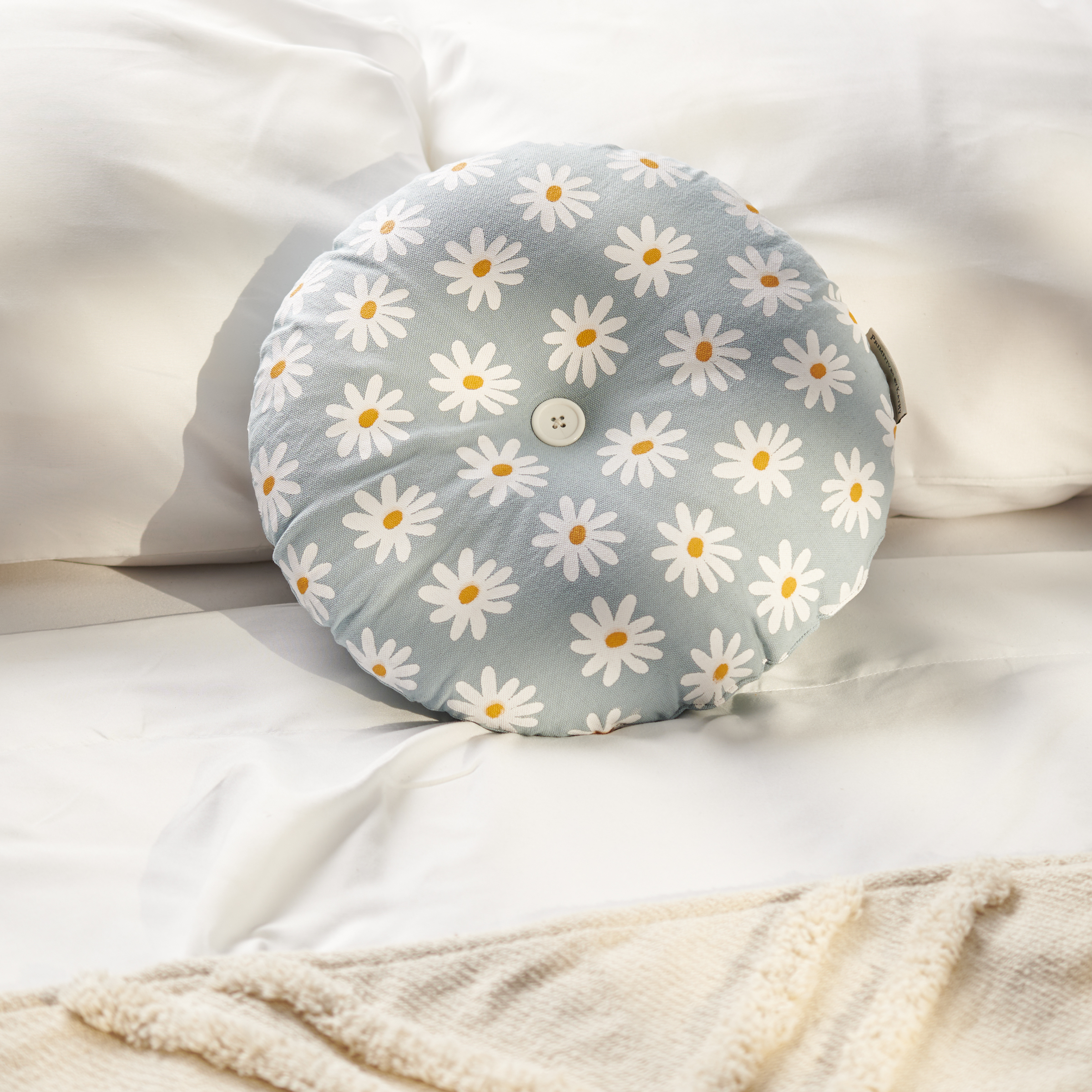 Round Daisy Shaped Pillow | Primitives By Kathy